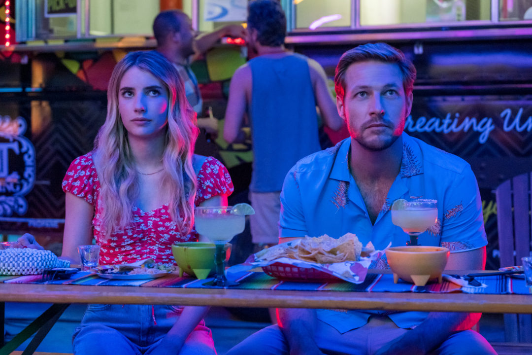 Review - Holidate - Netflix's First Holiday Movie of 2020 Is a Dud
